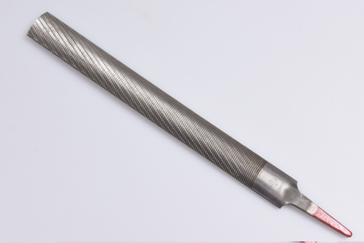 MARUYOSHI MFG. SHOP / Iwasaki half-round Carving file, extreme-fine cut