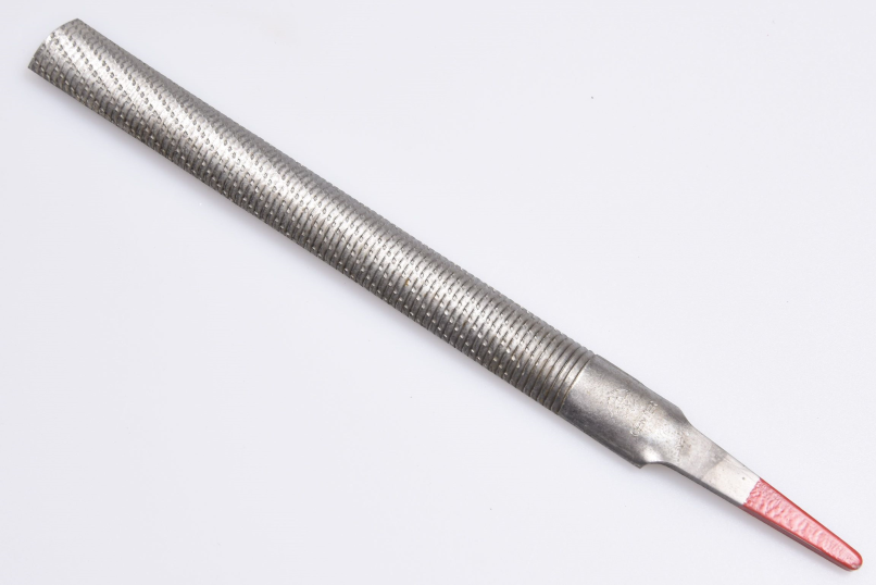 MARUYOSHI MFG. SHOP / Iwasaki Carving half round file 150mm, fine cut